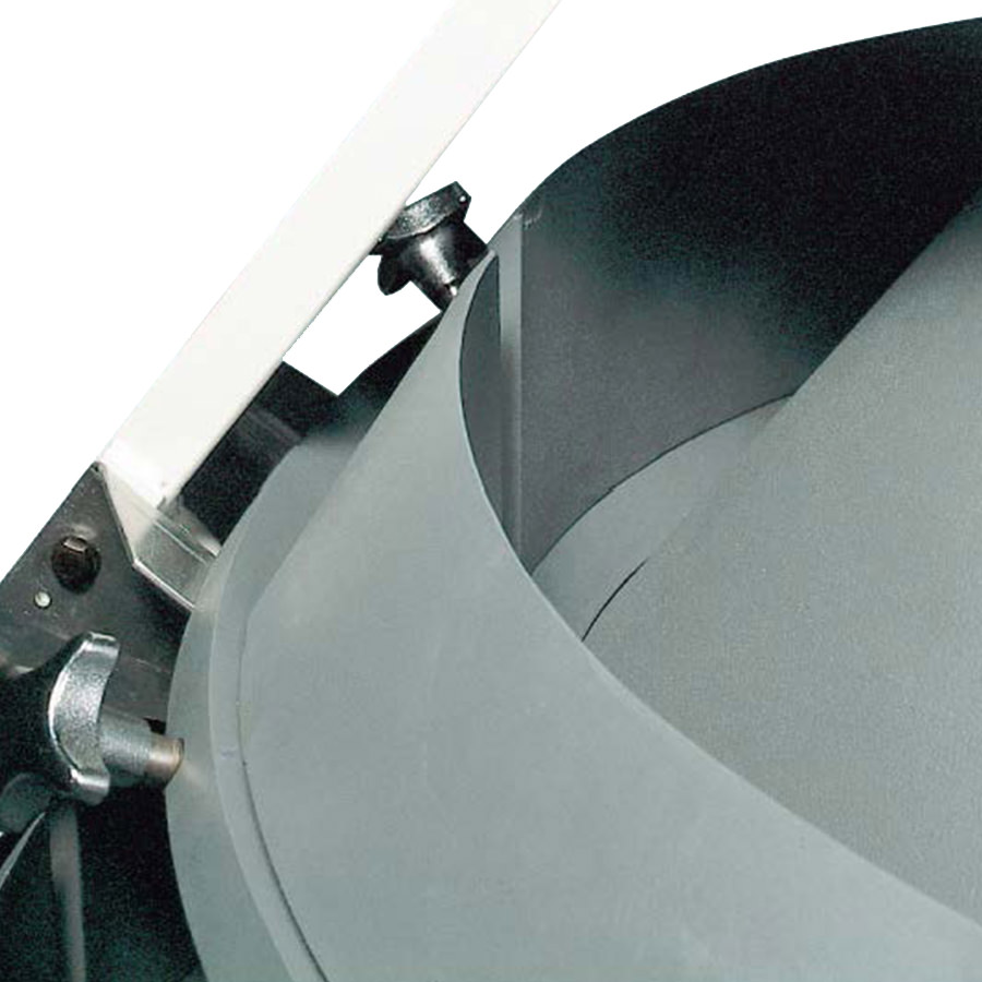 Conical rounder with adjustable channels
